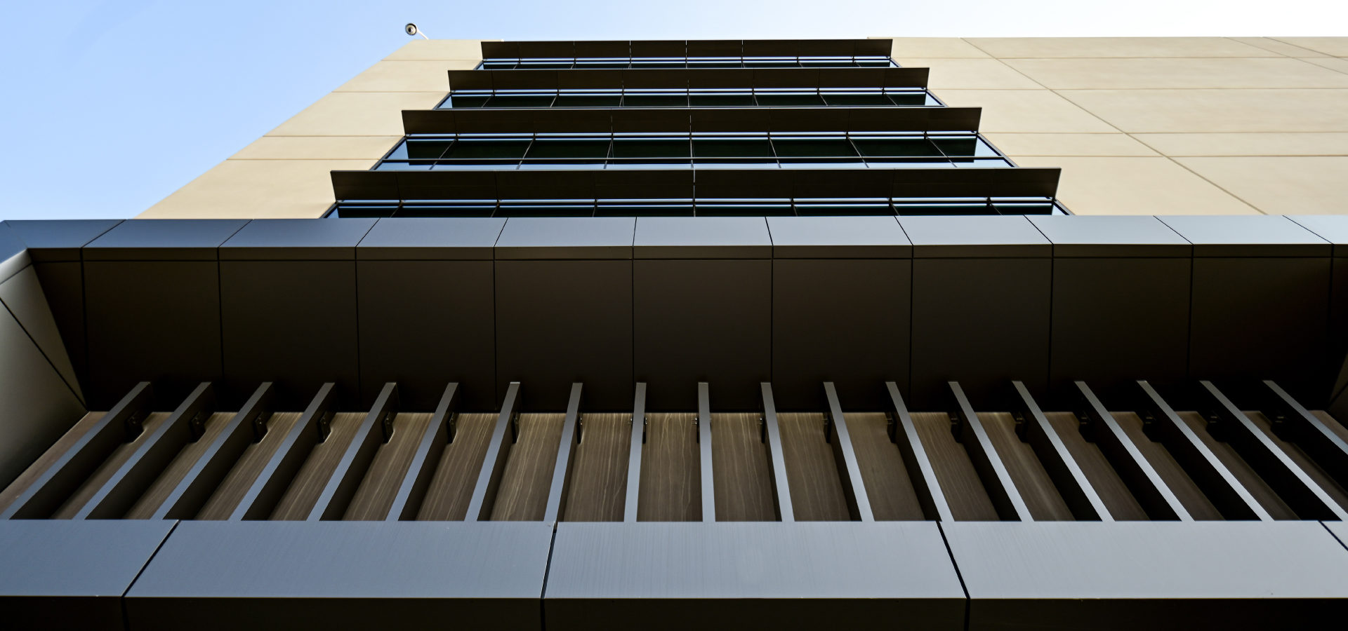 Charles Schwab Headquarters Building Facade | KSC, Inc.